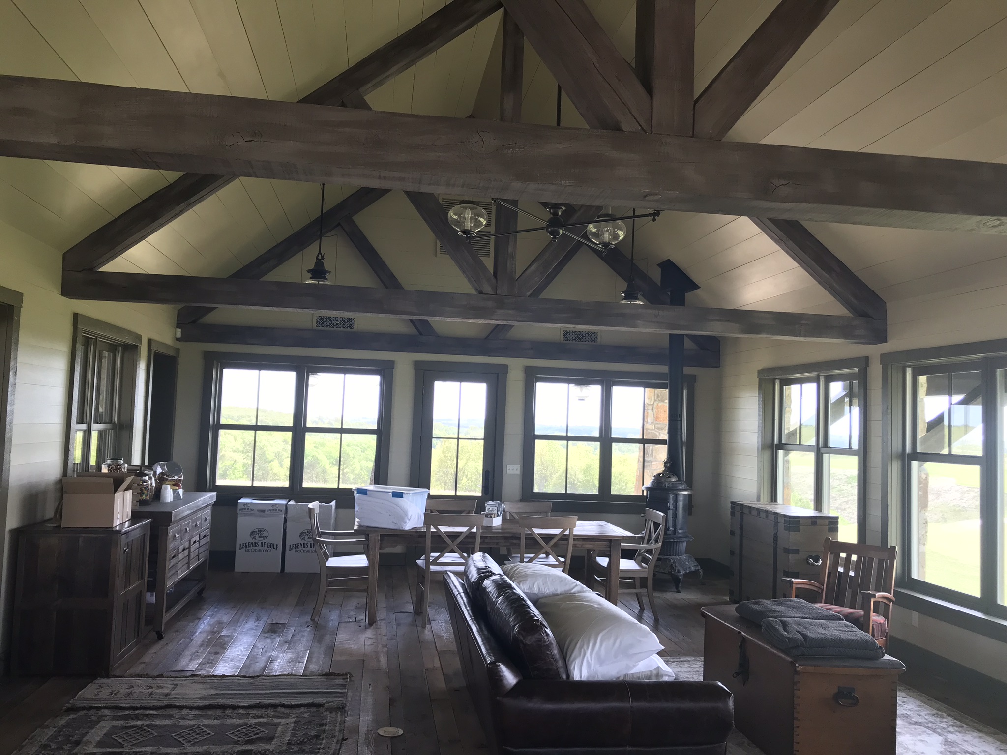 Johnny Morris’ Stone House at Ozarks National | Masterpiece Builders ...