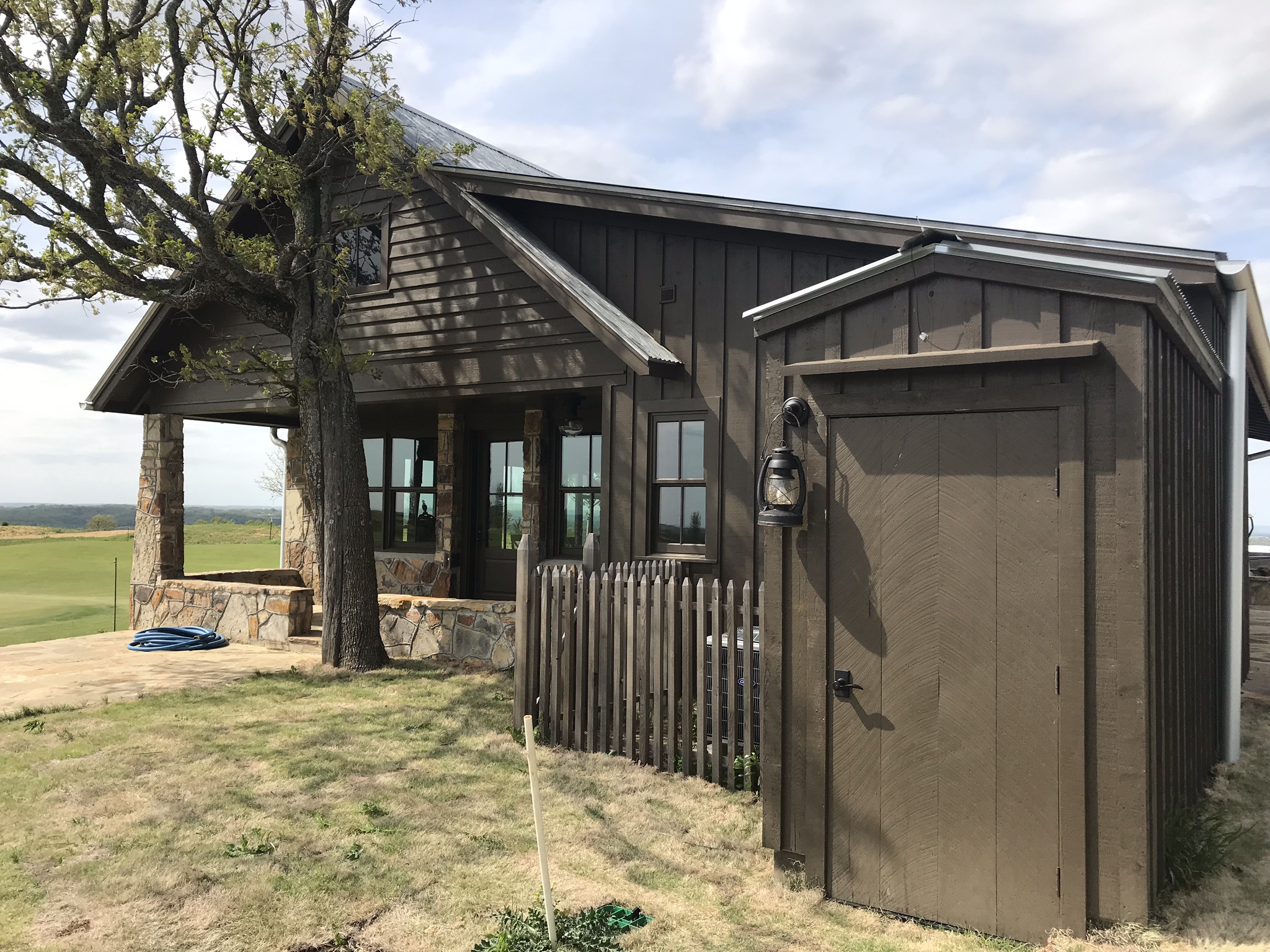 Johnny Morris’ Stone House at Ozarks National | Masterpiece Builders ...